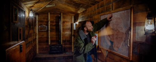 The Lost Hut of Antarctica - Codebreakers - Escape Game